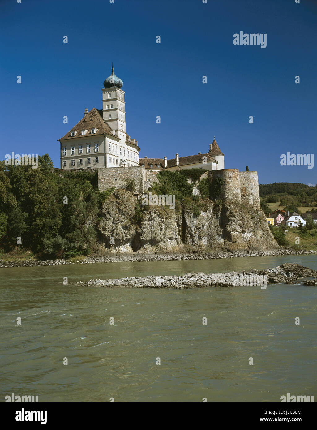 Austria, Lower Austria, Wachau, castle Schönbühel, the Danube forest ...