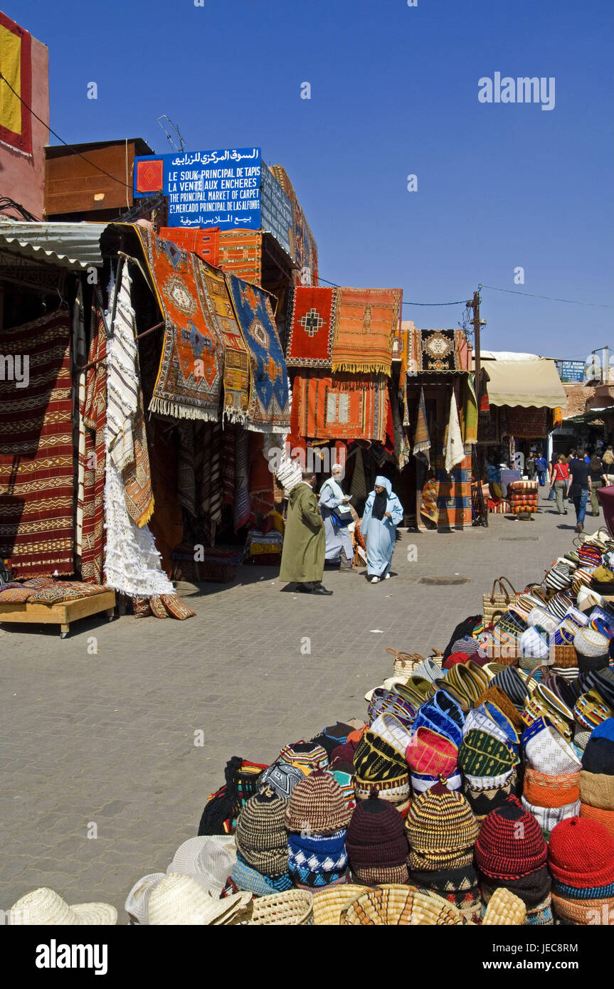 Morocco, Marrakech, Souk, sales, dealer, passer-by, Africa, North ...