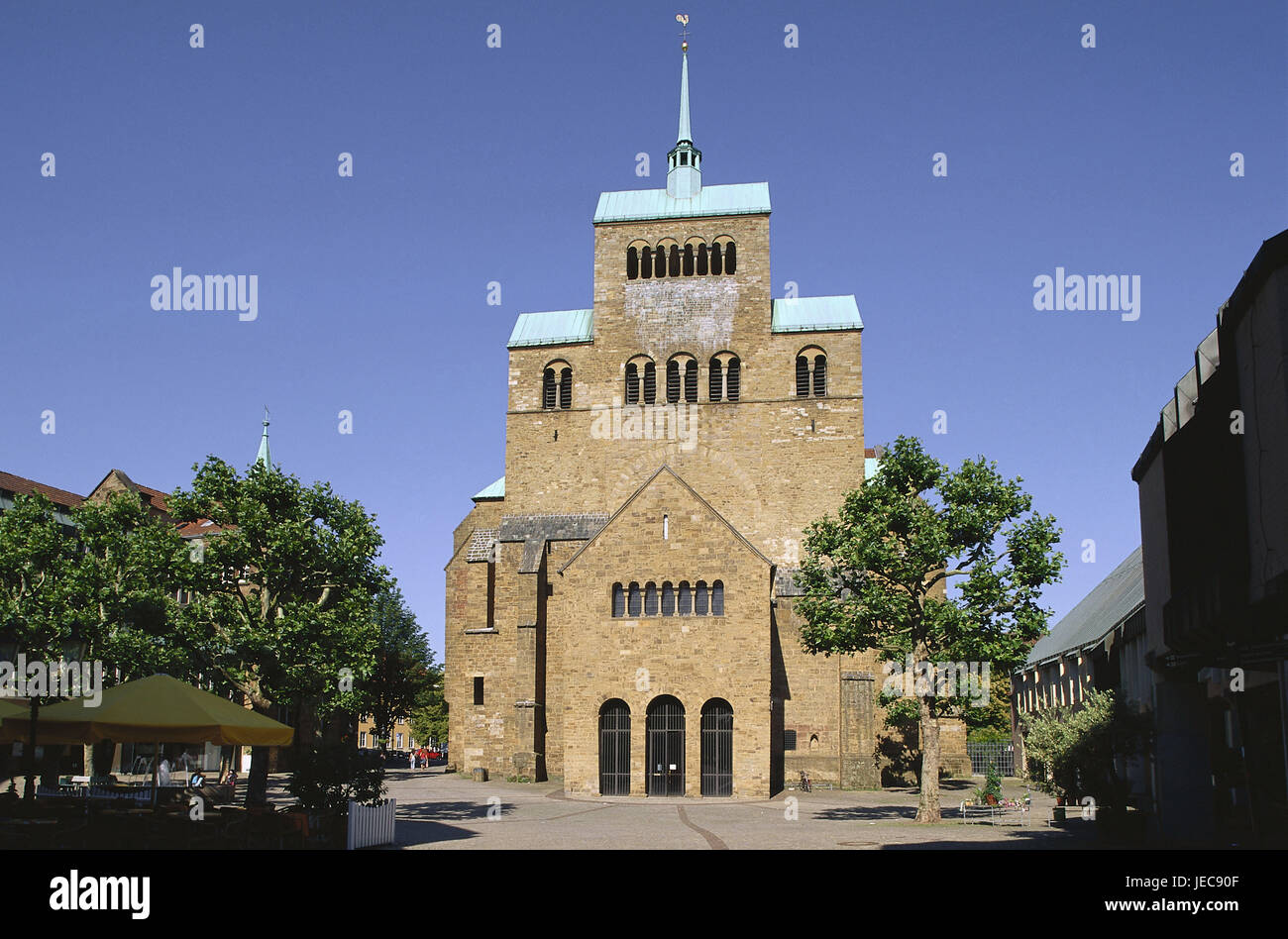 Germany, North Rhine-Westphalia, Minden, cathedral, Teutoburger wood ...