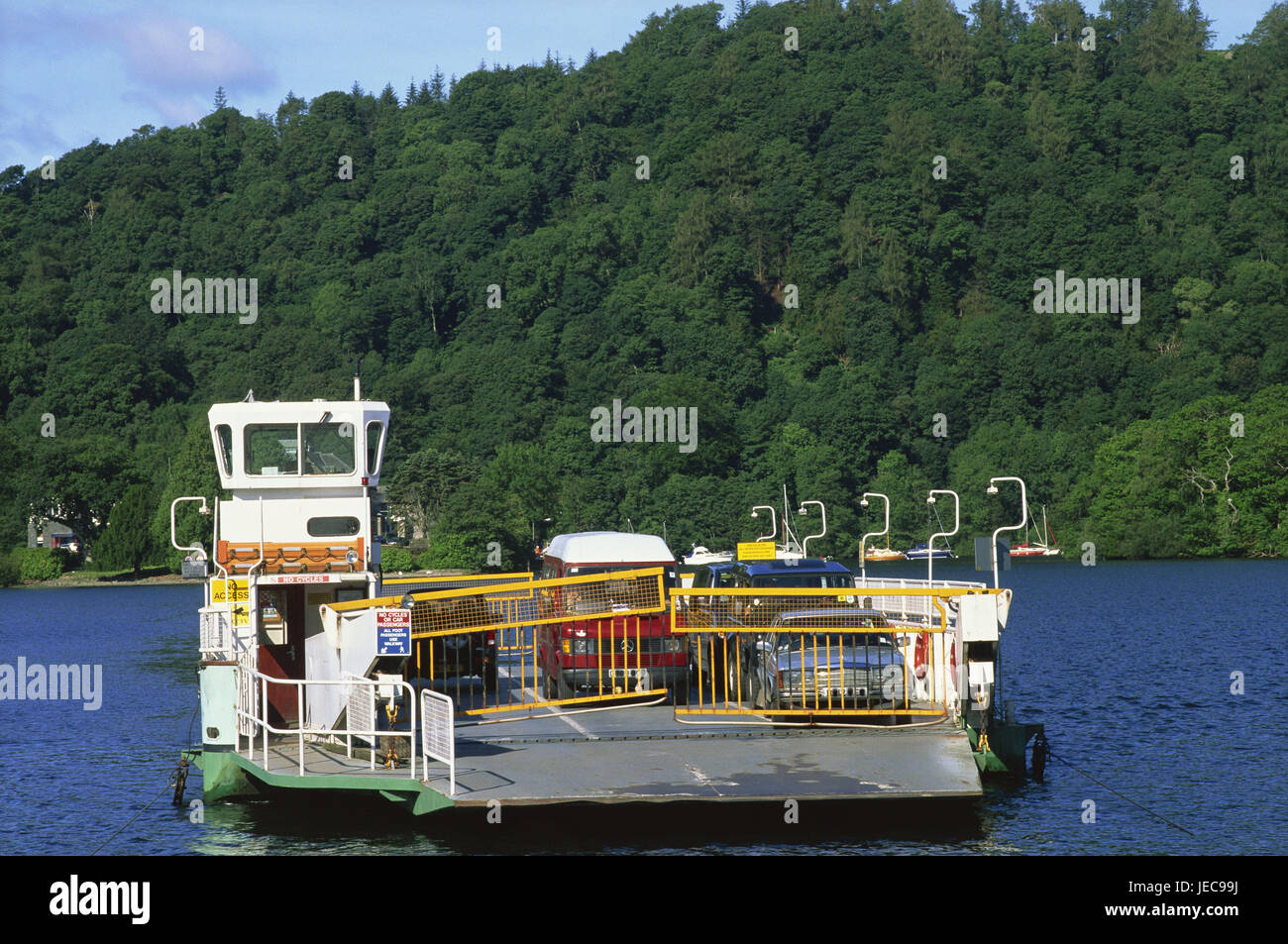 Windermere ferryboat hi-res stock photography and images - Alamy