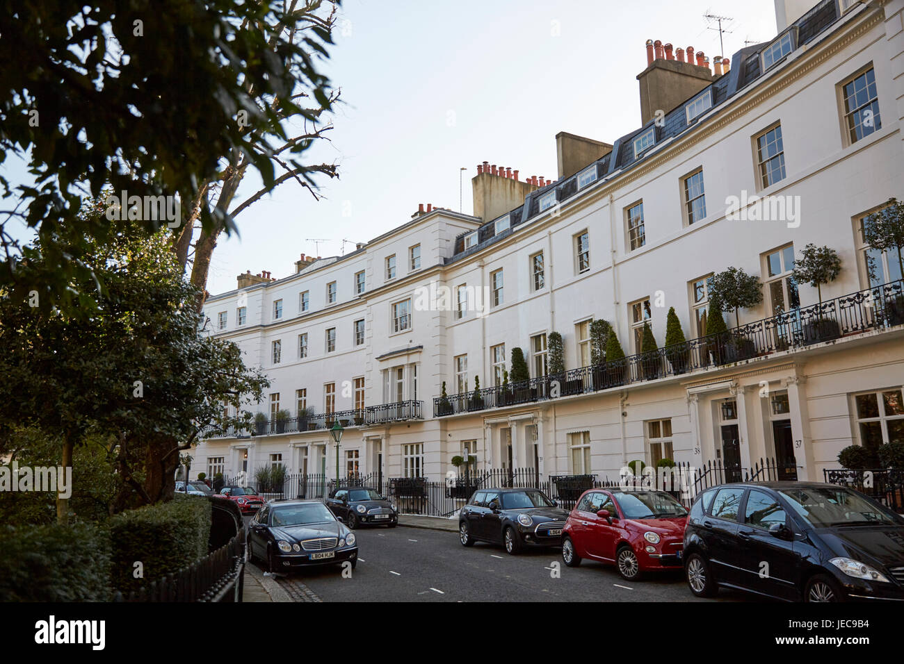 Crescent road street sign hi-res stock photography and images - Alamy