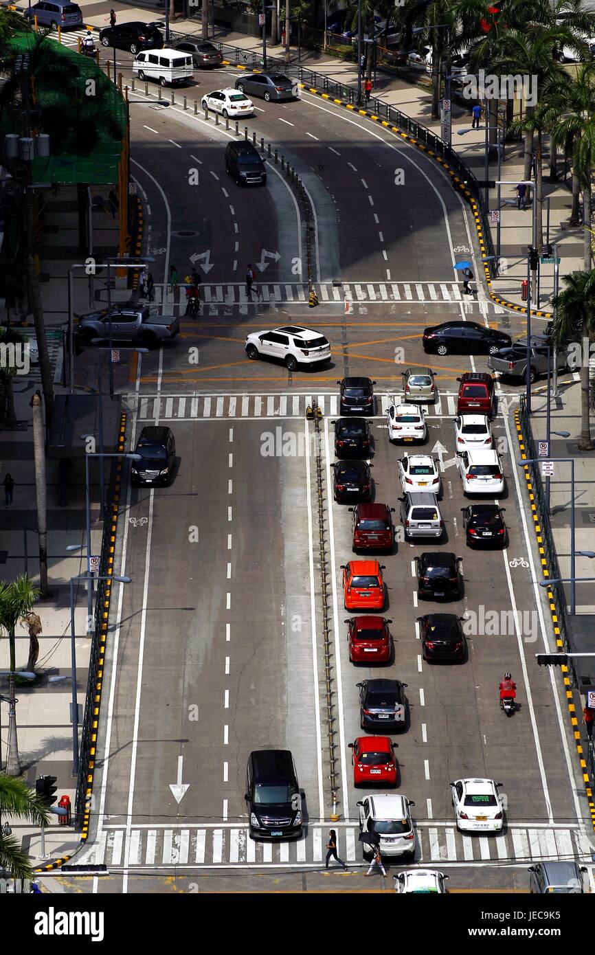 Philippines manila traffic in pasig hi-res stock photography and images ...