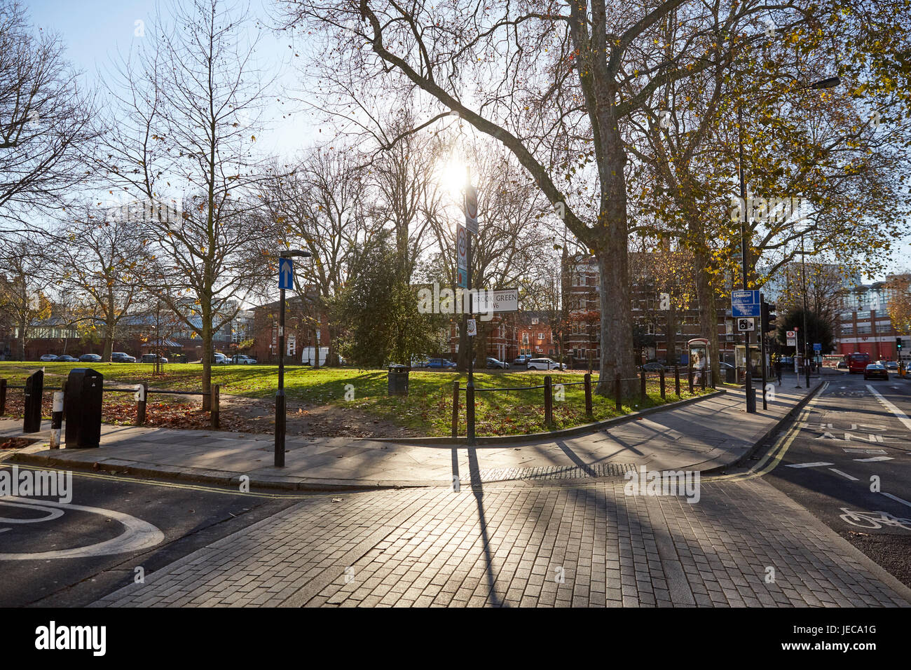 Brook street london street sign hi-res stock photography and images - Alamy
