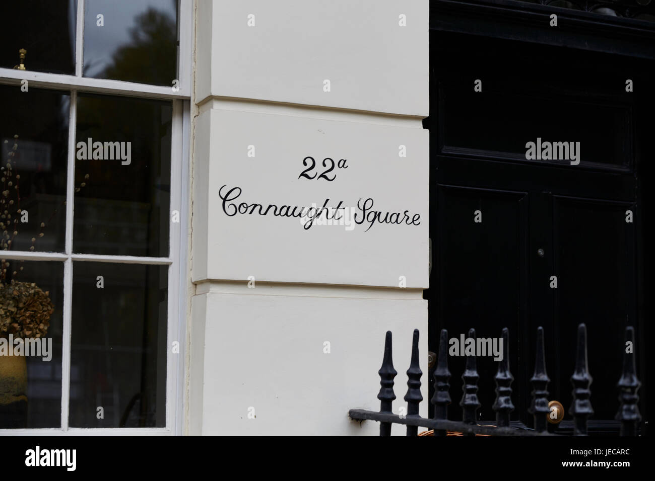 Connaught Square, London, UK Stock Photo - Alamy