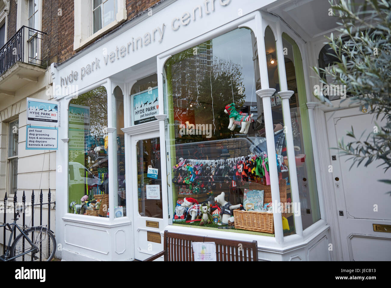 Connaught Street, London, UK Stock Photo - Alamy