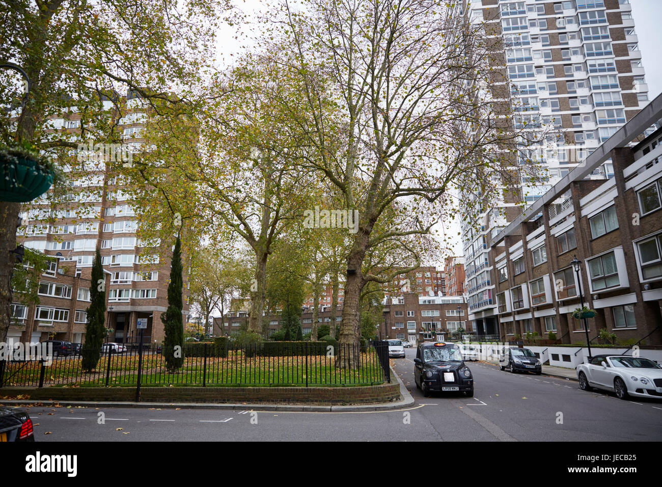 Oxford square london hi-res stock photography and images - Alamy
