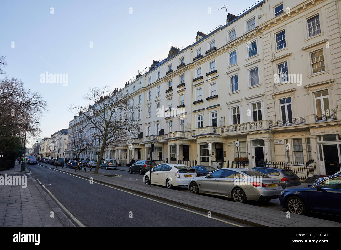 Eccleston square hi-res stock photography and images - Alamy
