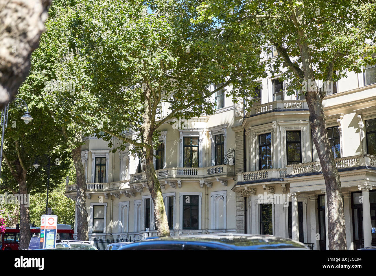 Queens Gate, London, UK Stock Photo - Alamy