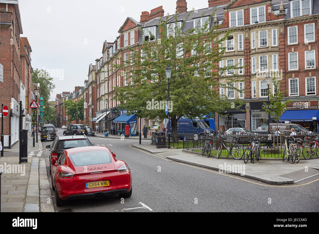 Cale St, London, UK Stock Photo - Alamy