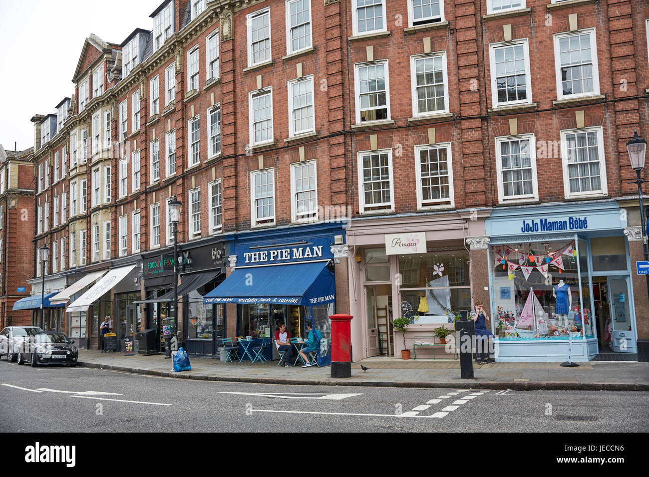 Cale St, London, UK Stock Photo - Alamy