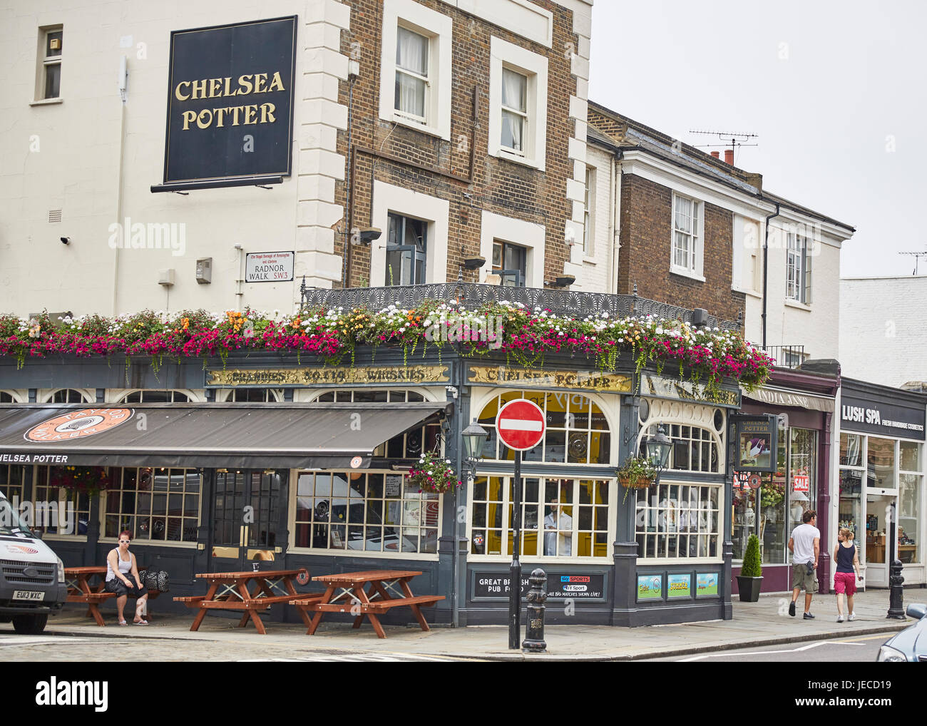 Kings Road, London, UK Stock Photo - Alamy