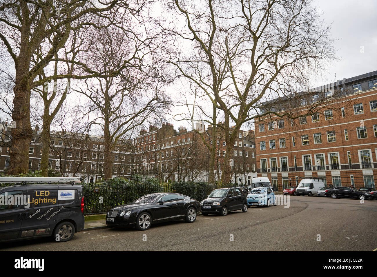 Manchester Square & The Wallace Collection, London, UK Stock Photo - Alamy