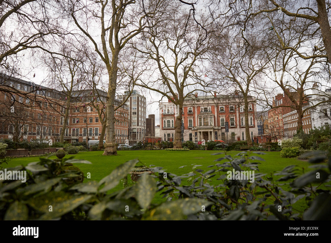 Manchester Square & The Wallace Collection, London, UK Stock Photo - Alamy