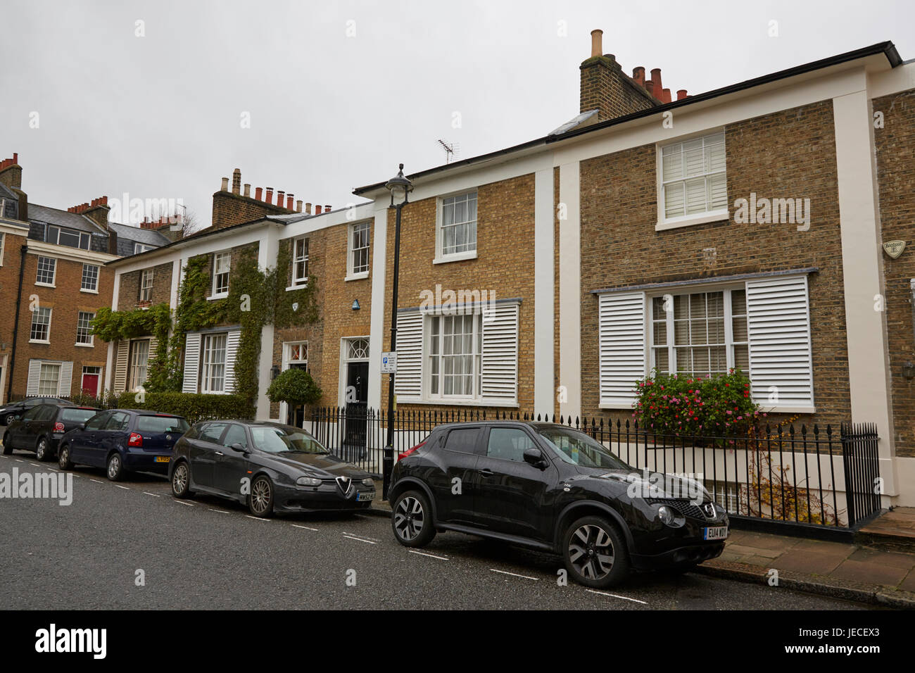 Bloomfield Terrace, London, UK Stock Photo - Alamy