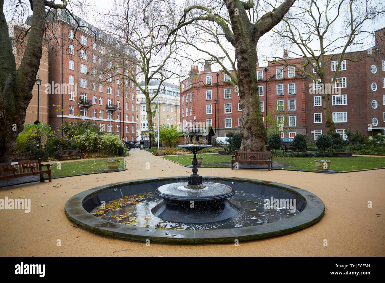 Ebury square hi-res stock photography and images - Alamy