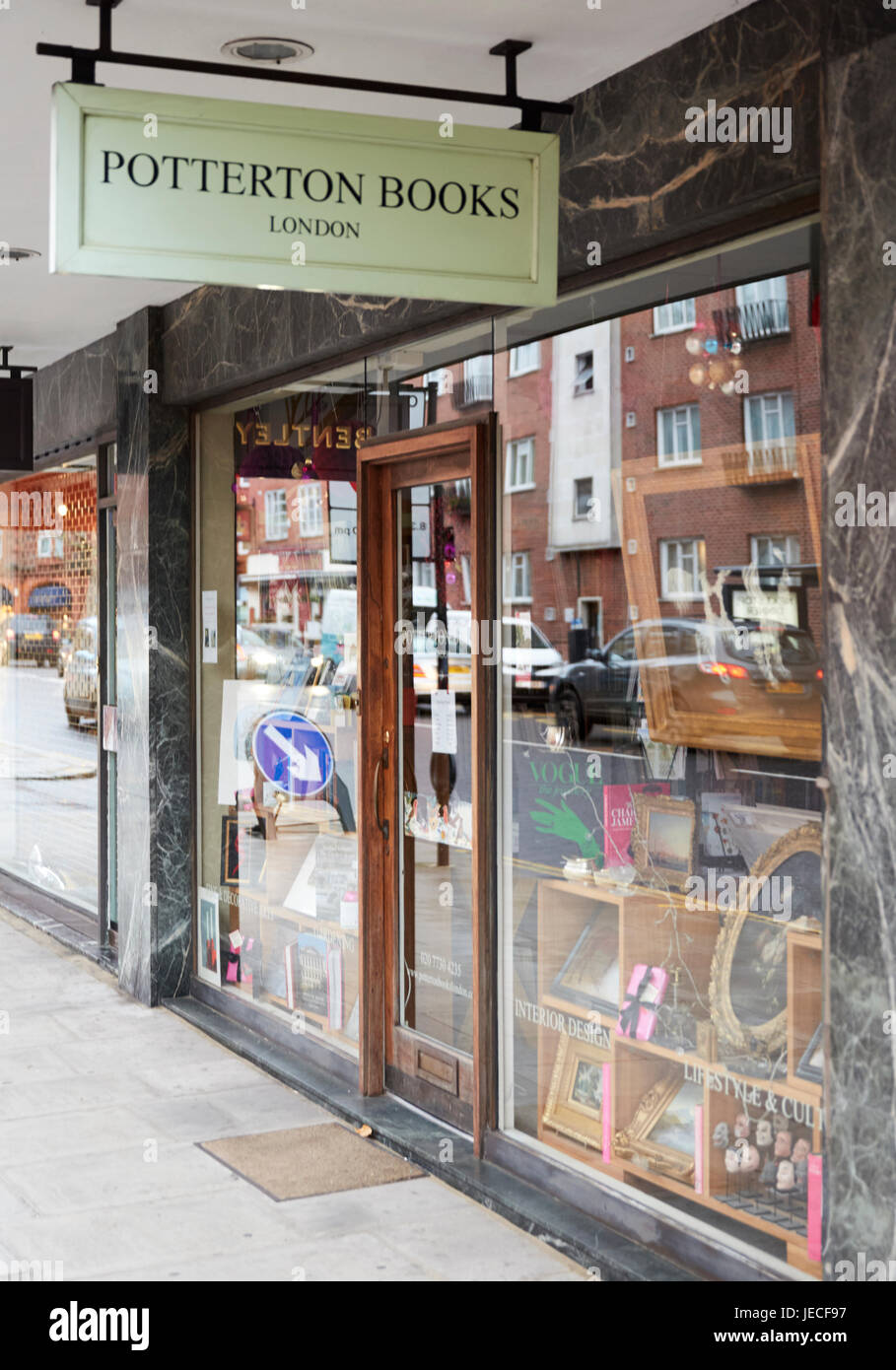 Potterton hi-res stock photography and images - Alamy