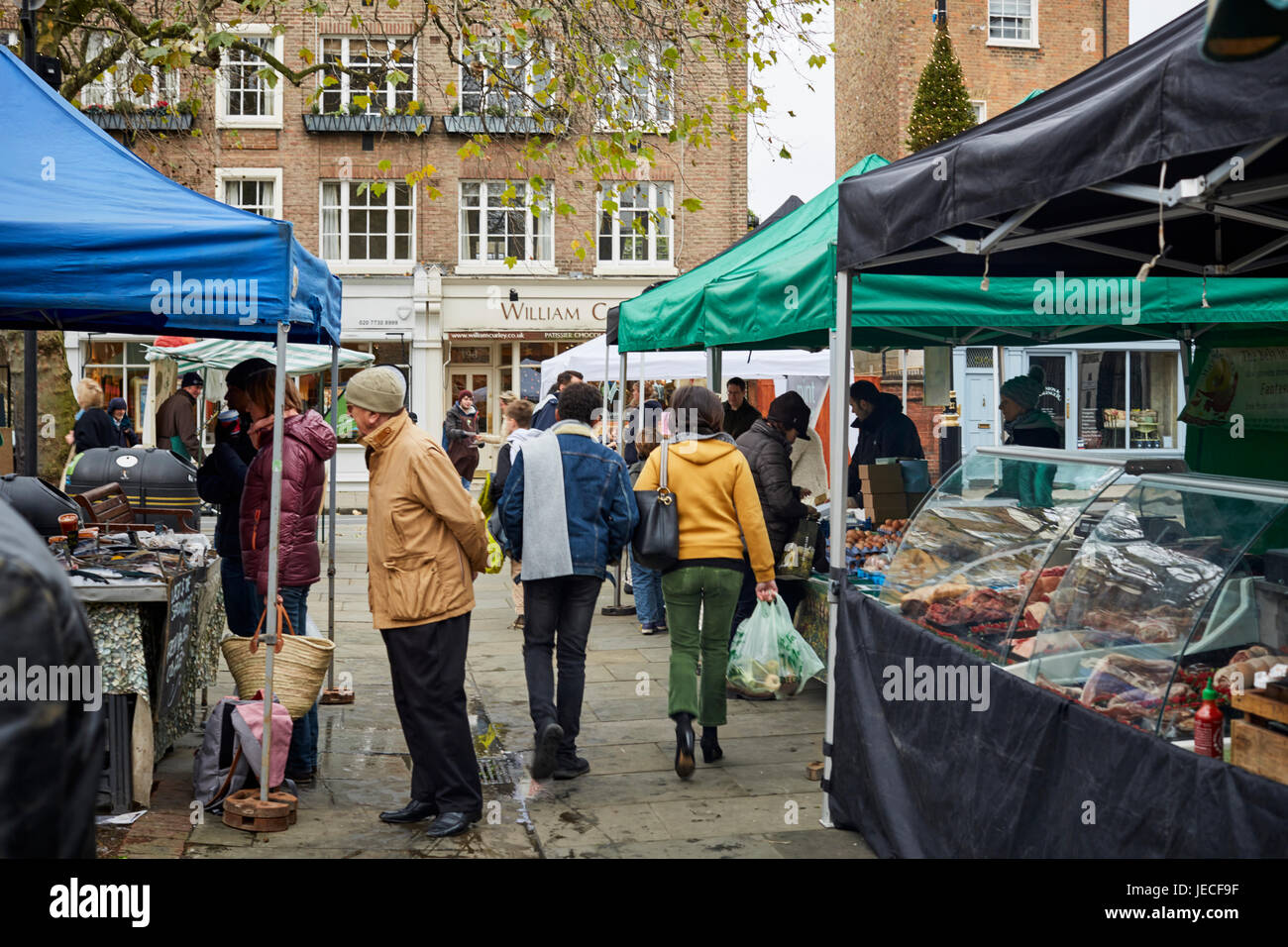 Farmers Market in Orange Square, London, UK Stock Photo - Alamy