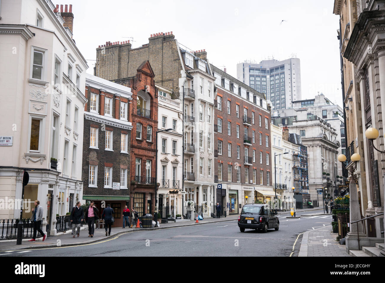 Curzon street london hi-res stock photography and images - Alamy