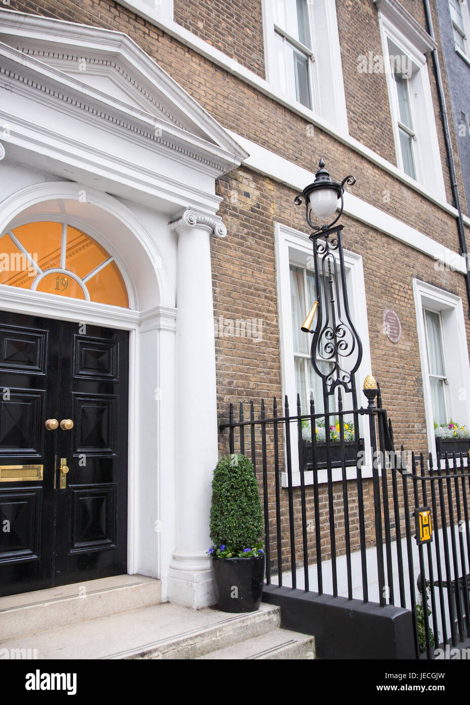 Curzon St, London, UK Stock Photo - Alamy