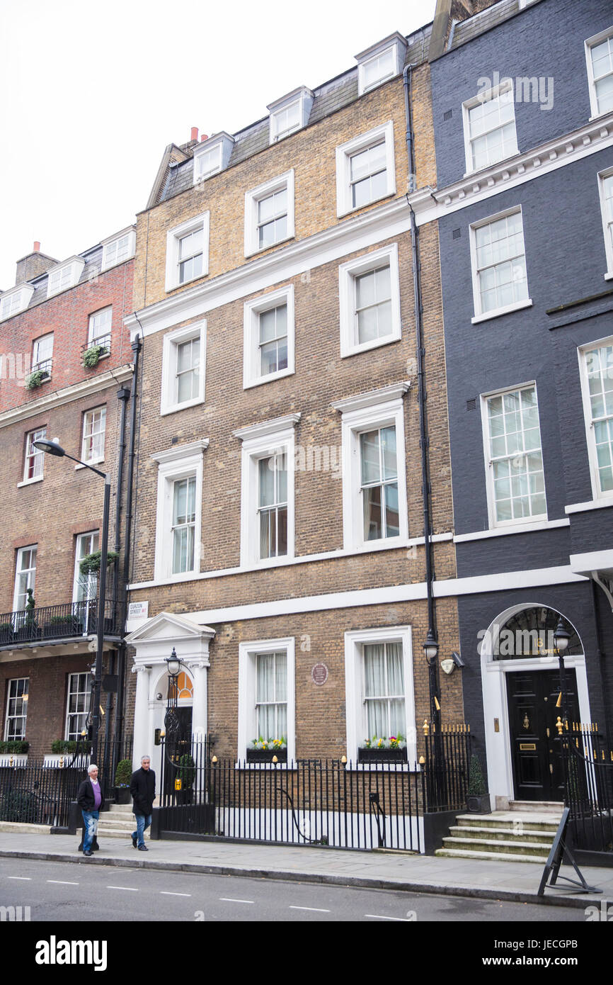 Curzon St, London, UK Stock Photo - Alamy