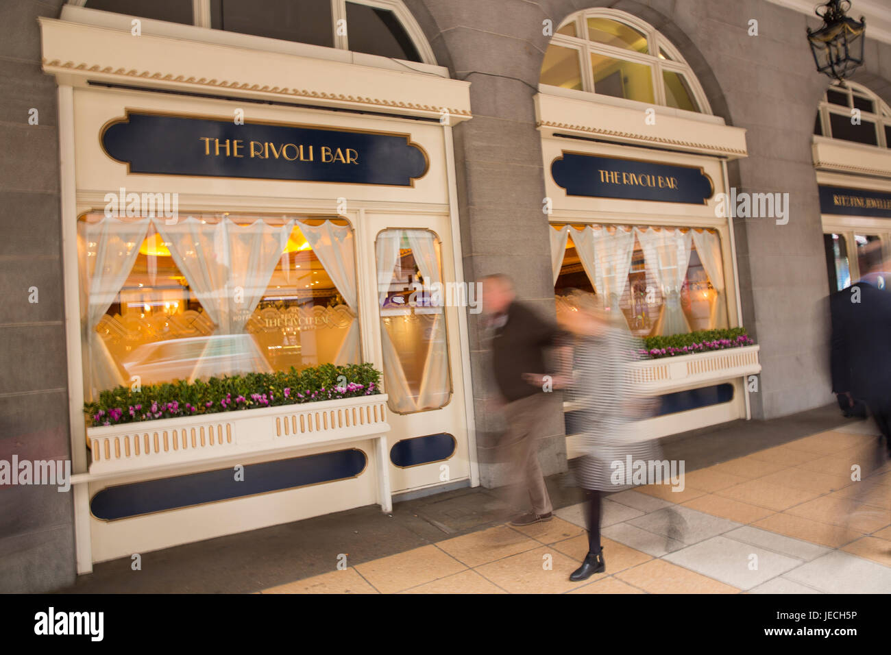 St James Street, London, UK Stock Photo - Alamy