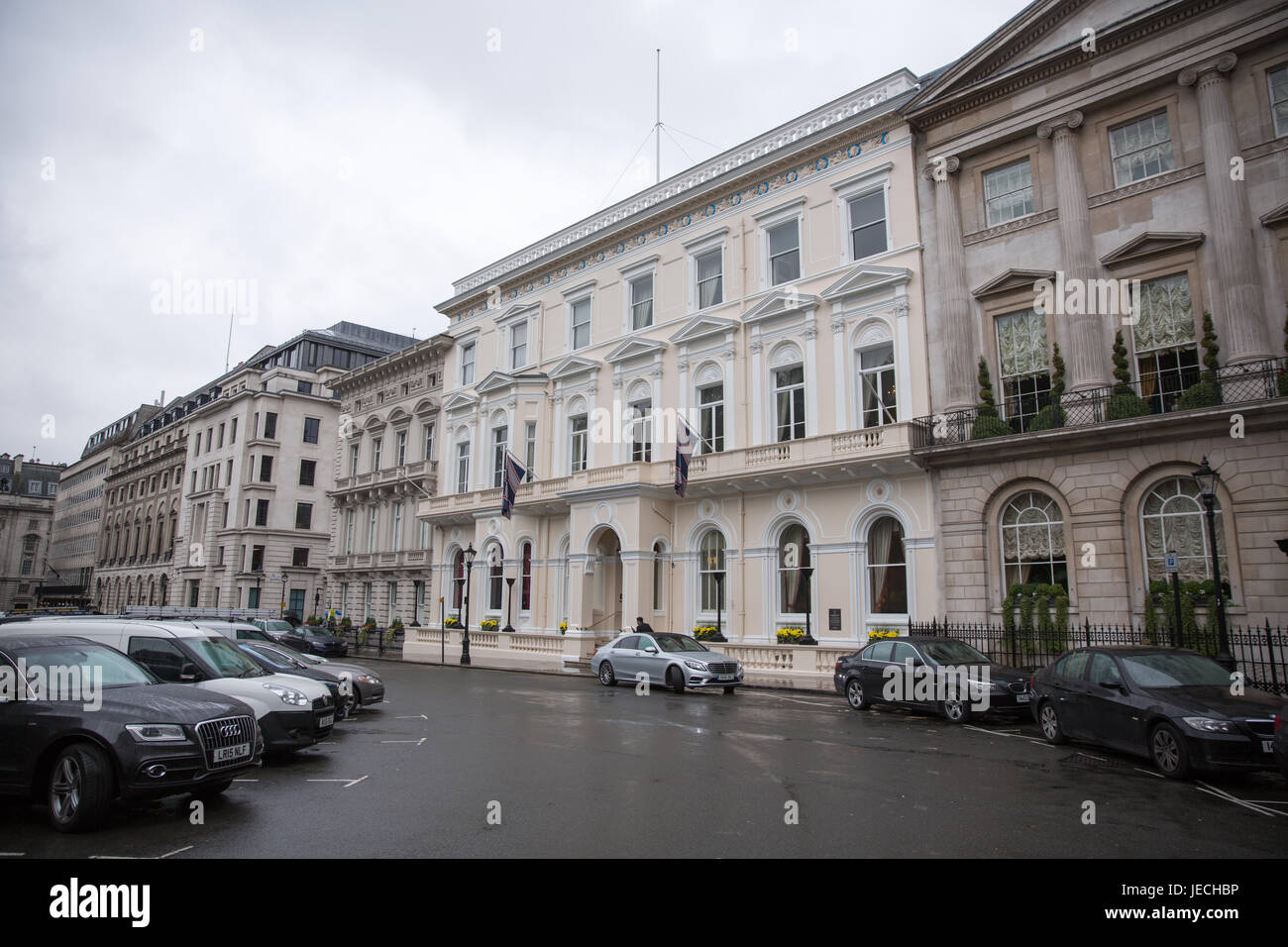 The east india club london hi-res stock photography and images - Alamy