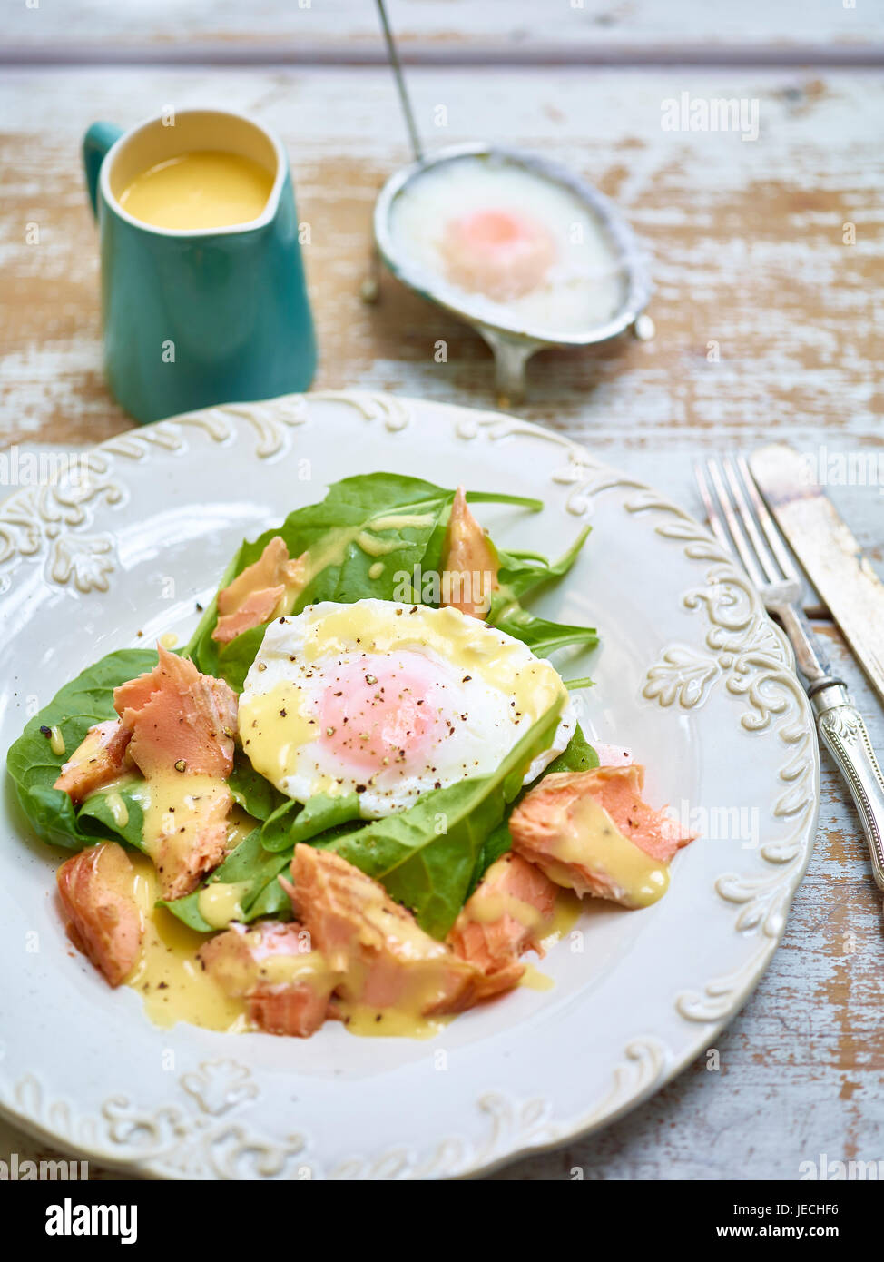 Poached salmon spinach hi-res stock photography and images - Alamy