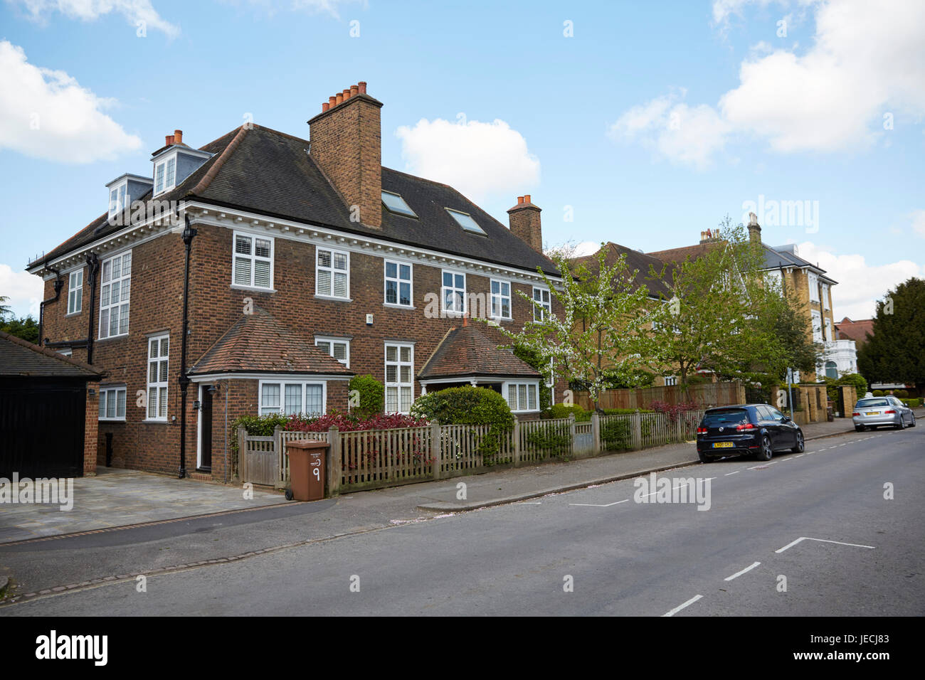 Lancaster Road, London, UK Stock Photo - Alamy