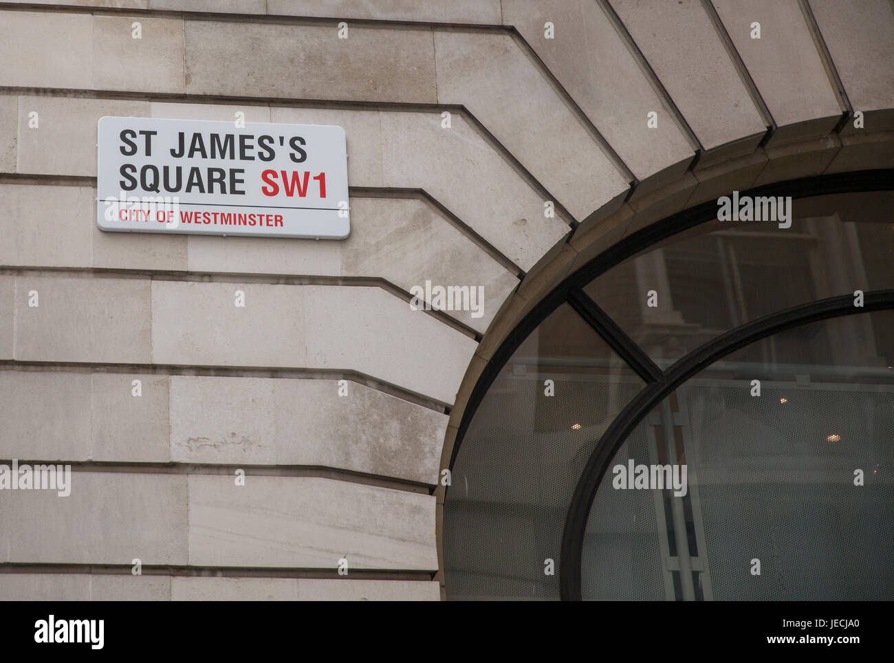 St James Square, London, UK Stock Photo - Alamy