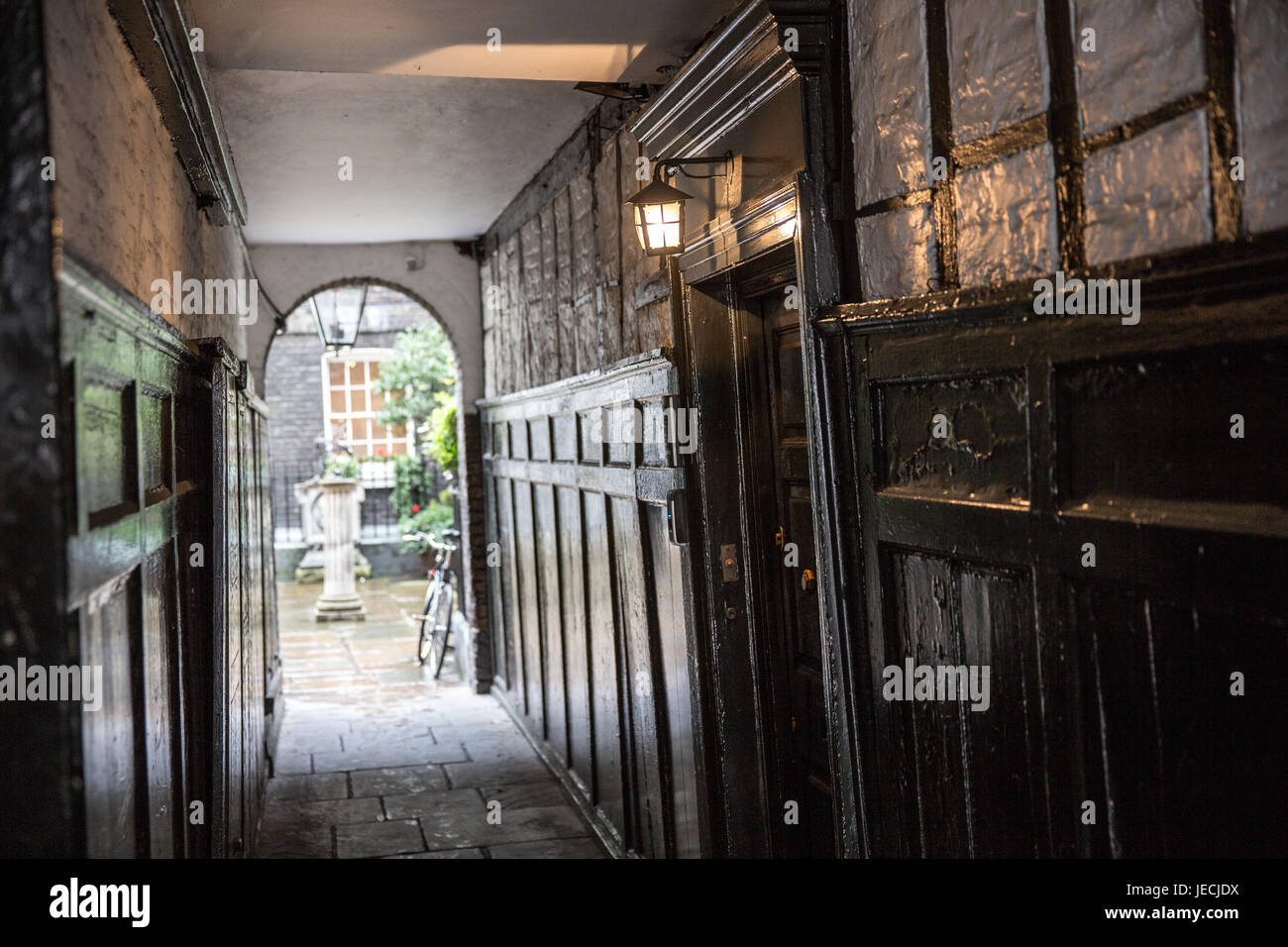St James Street, London, UK Stock Photo - Alamy