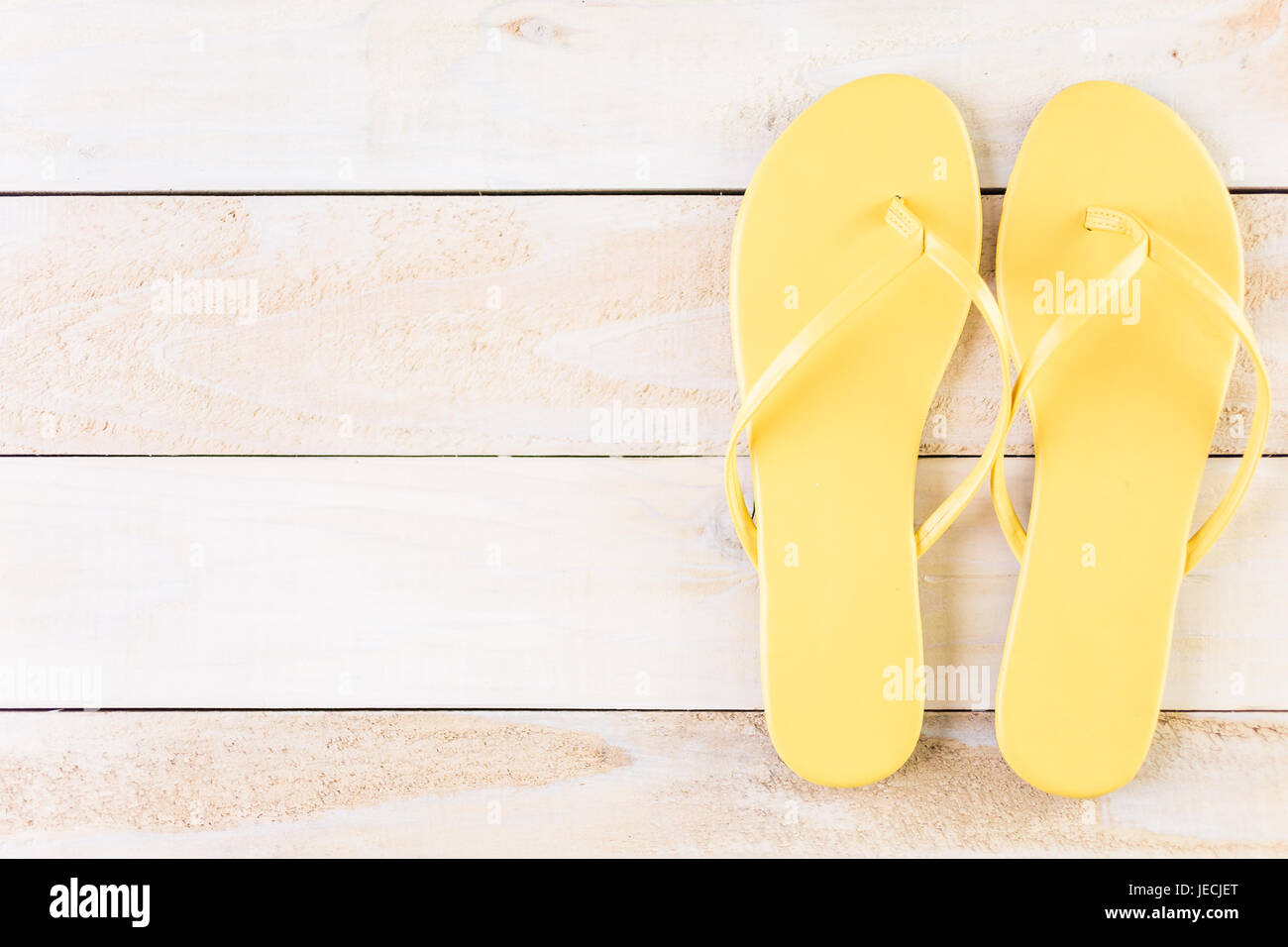 Flipflops on wood hi-res stock photography and images - Alamy