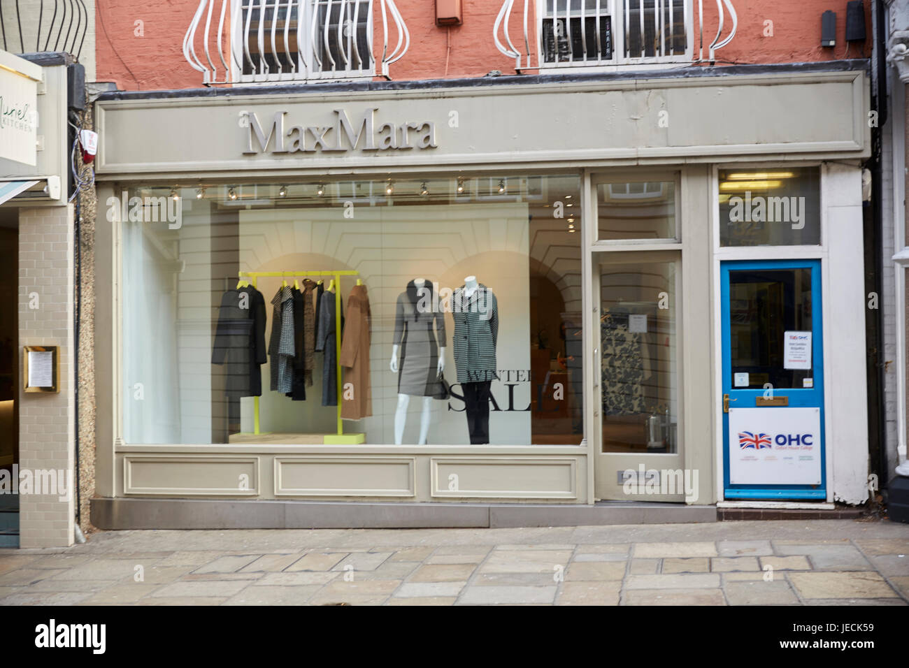 Max mara london hi-res stock photography and images - Alamy