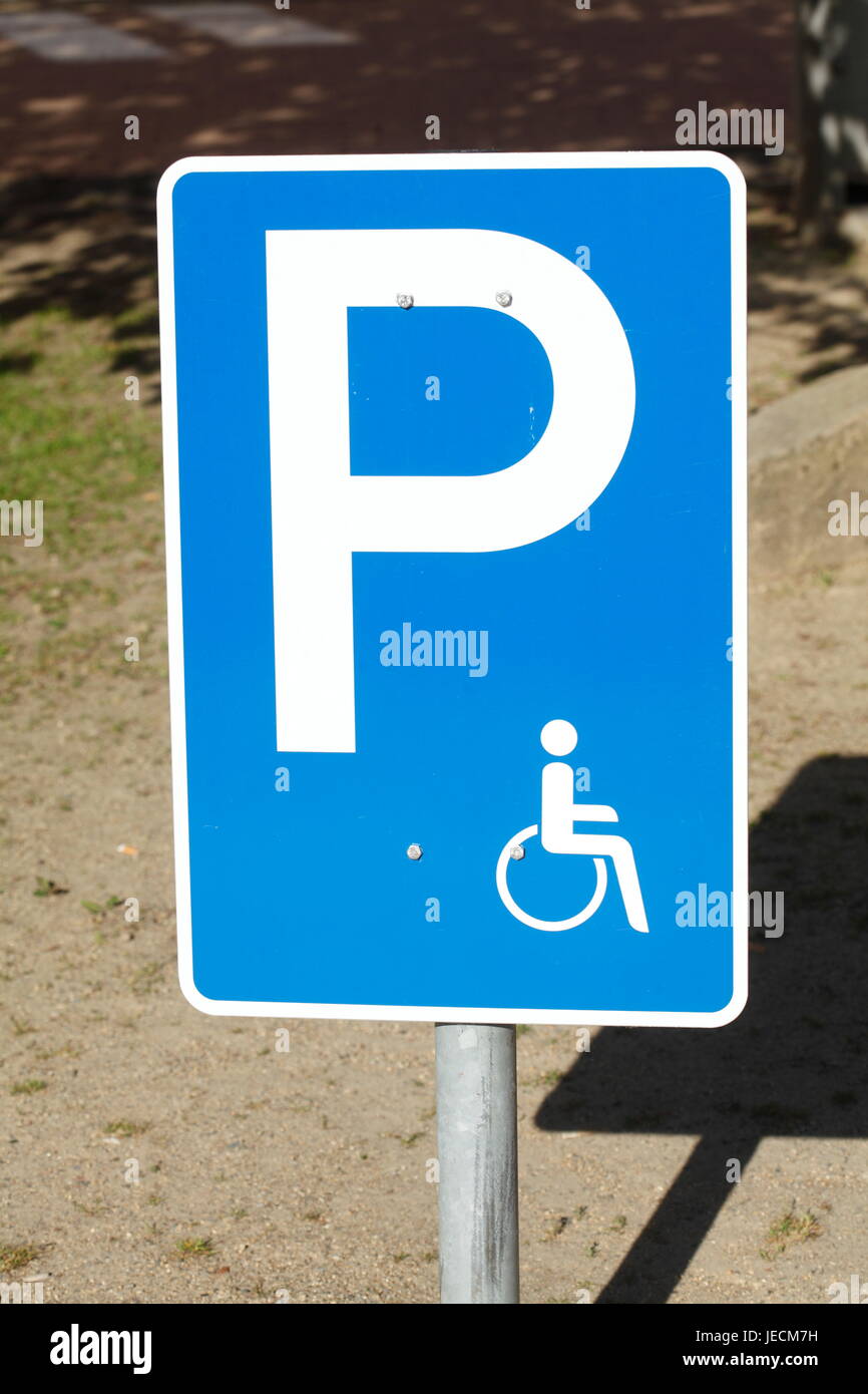 Road sign Disabled person parking Stock Photo - Alamy