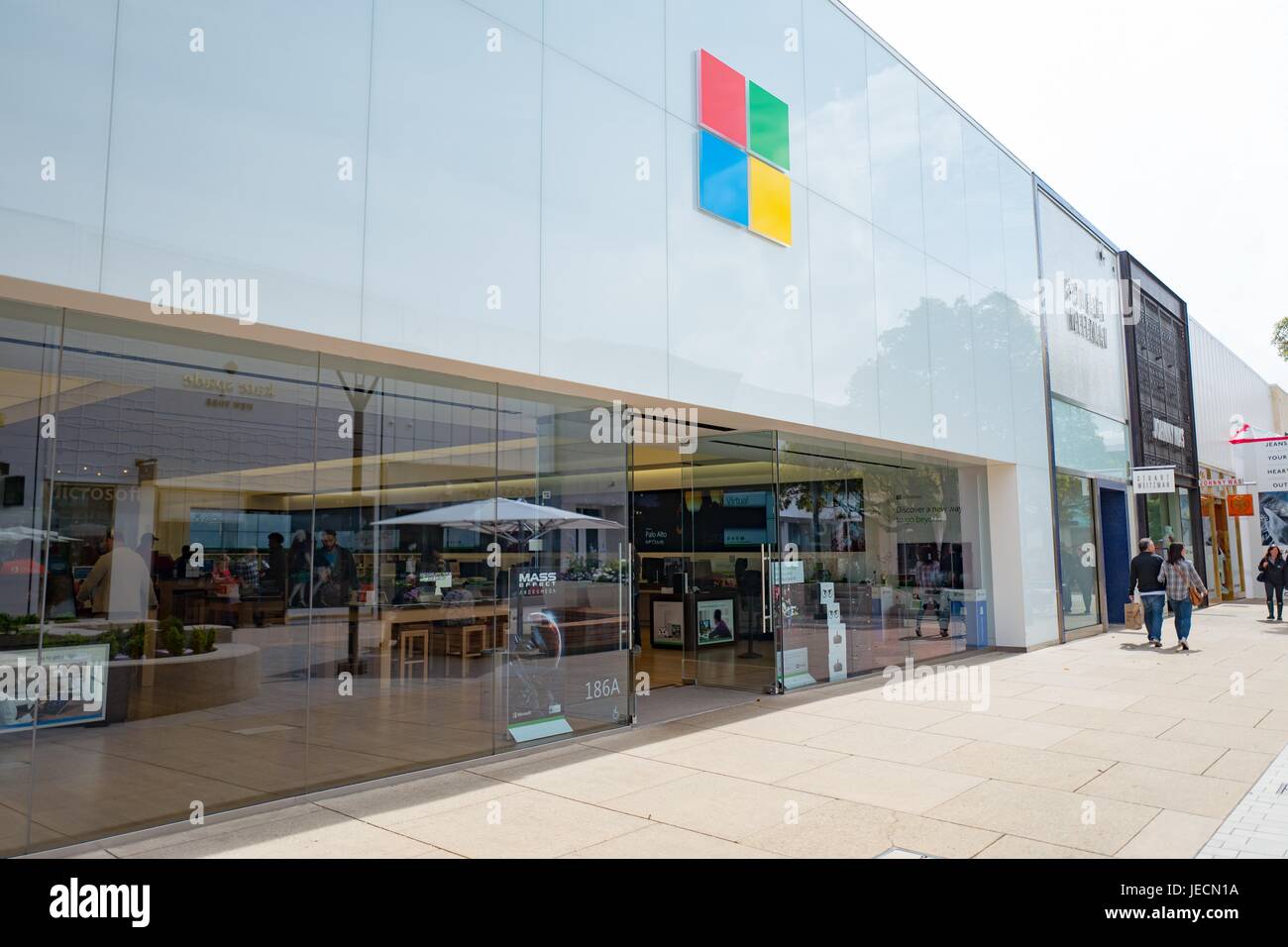 Signage and logo for Microsoft retail store at the Stanford Shopping ...