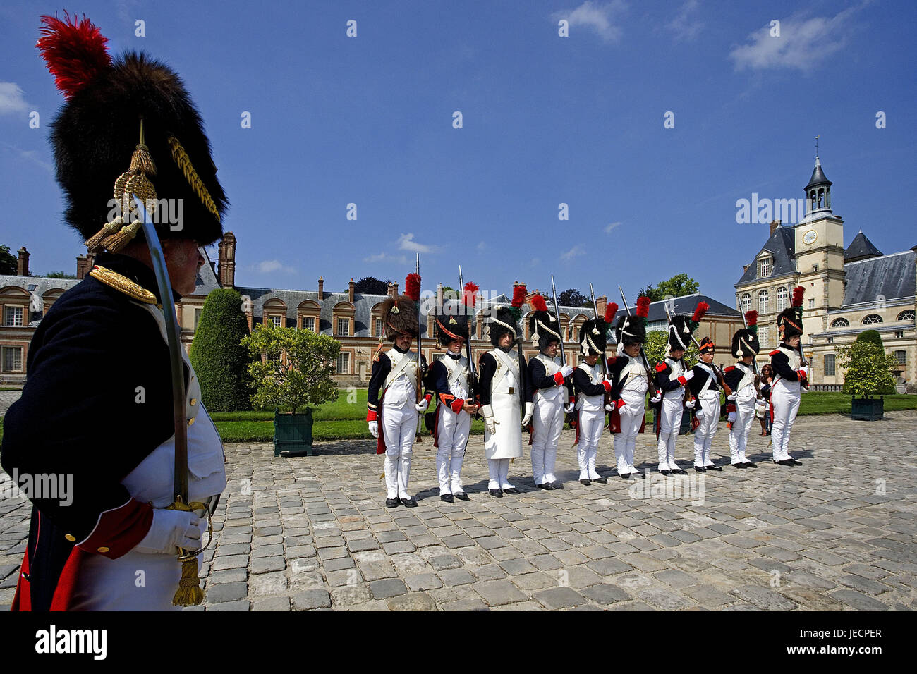 France, Ile-de-France, Fontainebleau, lock, inner courtyard, awake ...