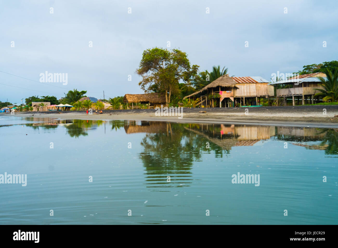 Mompiche ecuador hi-res stock photography and images - Alamy