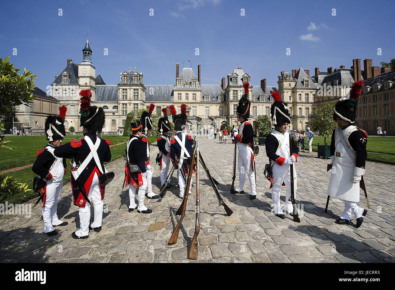 Soldier building hi-res stock photography and images - Alamy