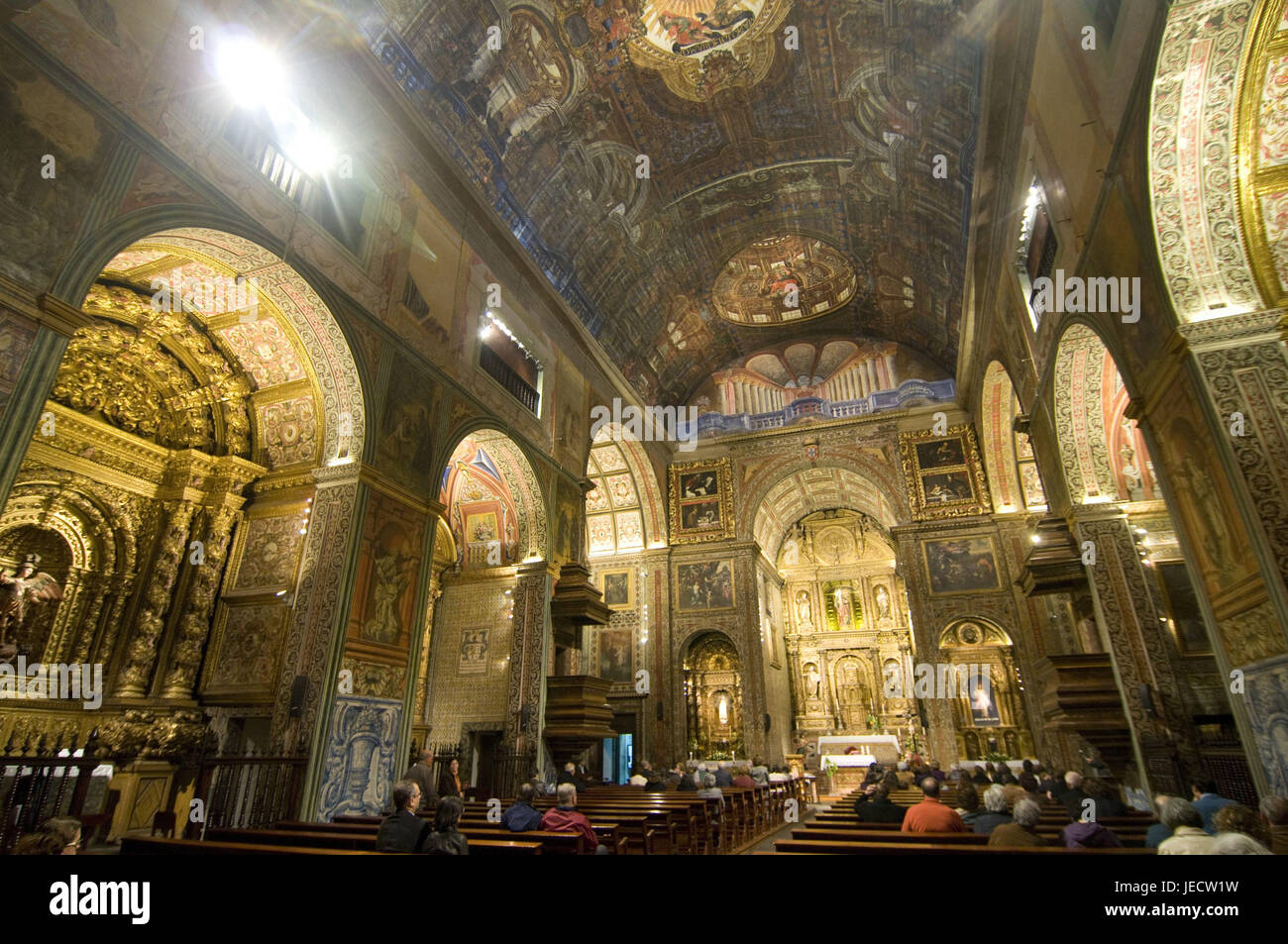 Interior shot of the cathedral Sé, Funchal, Madeira Stock Photo - Alamy