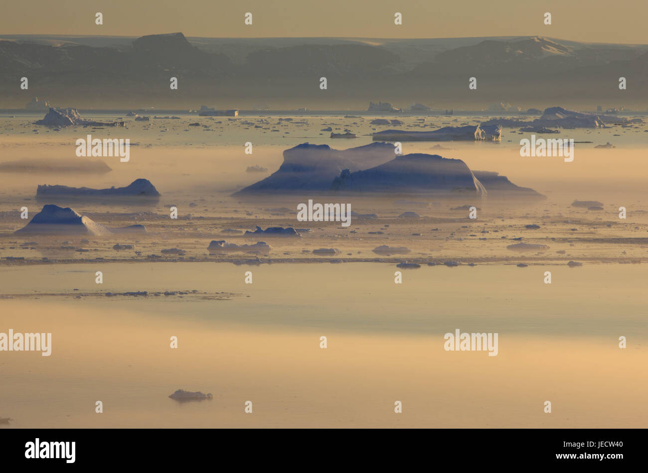 Greenland, Disco Bay, Ilulissat, fjord, disco island, icebergs, evening ...
