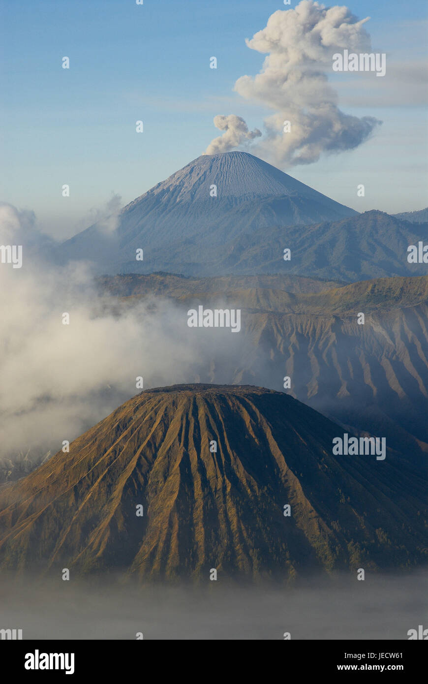 Java island geography hi-res stock photography and images - Alamy