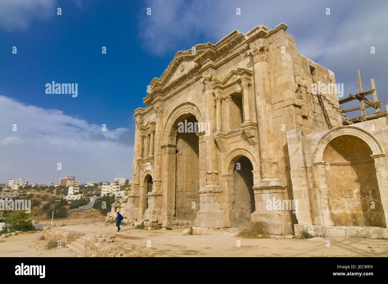 Historical setting archway hi-res stock photography and images - Alamy