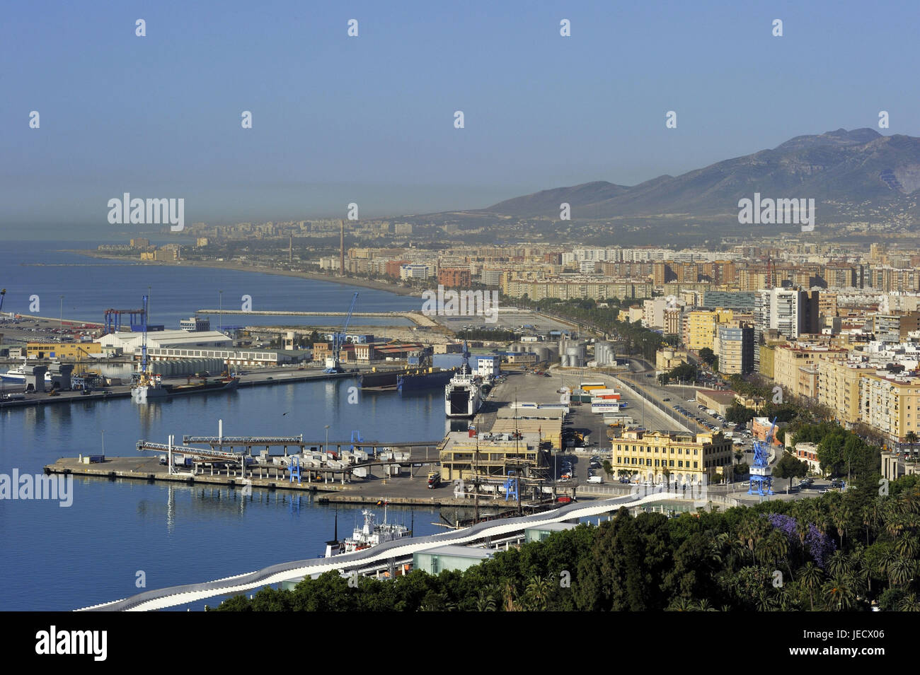 Harbour structures hi-res stock photography and images - Alamy