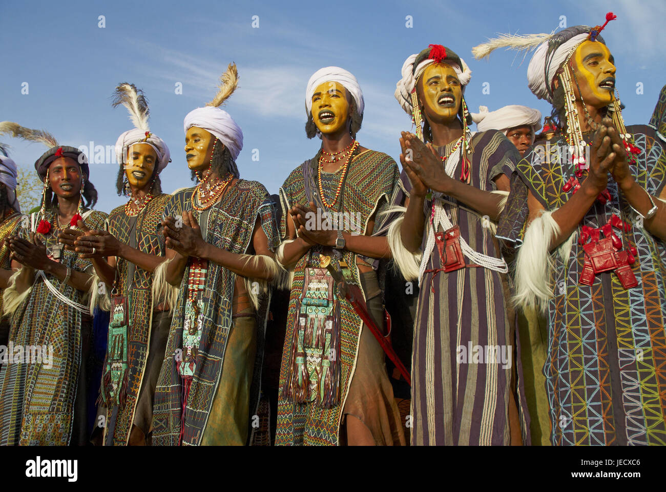 Niger men hi-res stock photography and images - Alamy