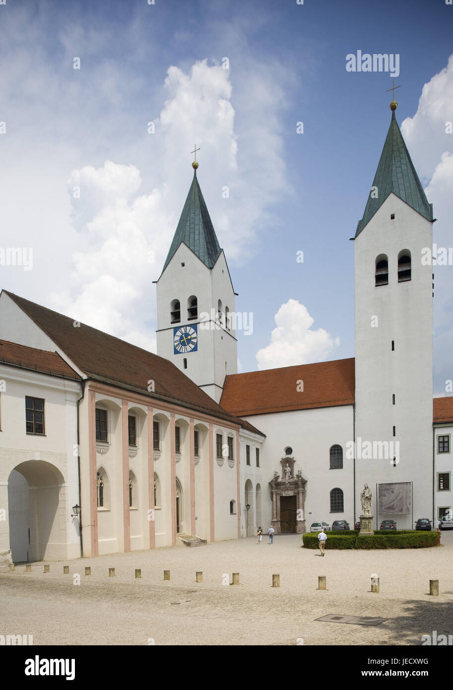 Cathedral saint maria and saint korbinian hi-res stock photography and ...