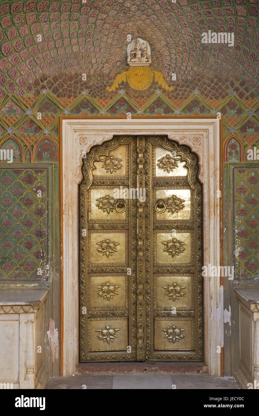 Lotos goal of the peacock's court, inner courtyard of the town palace ...