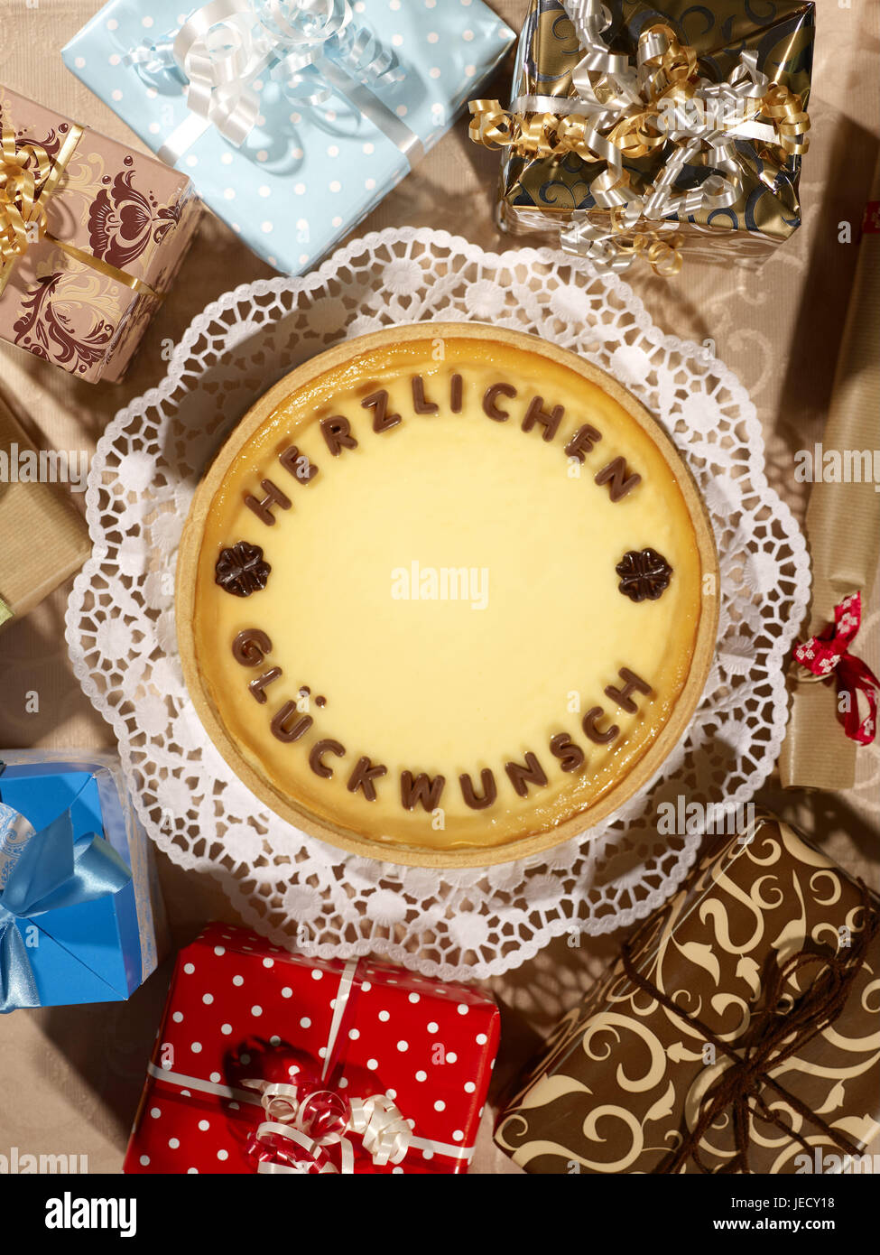 Birthday cakes, cake point, presents, from above, cheesecakes, cakes ...