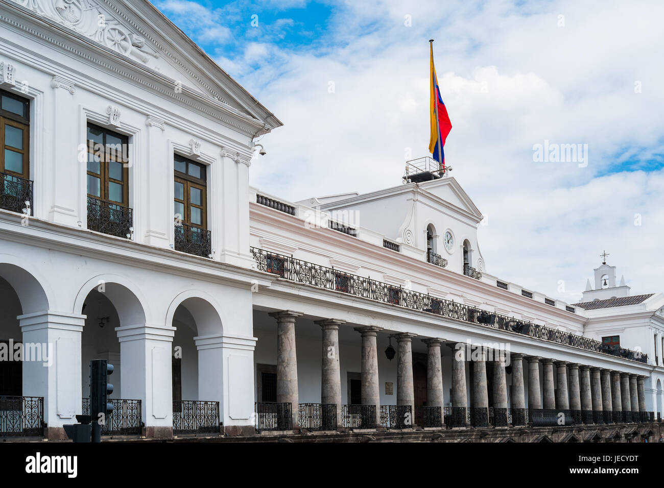 Colonial building on Plaza Grande in Quito, Ecuador Stock Photo - Alamy