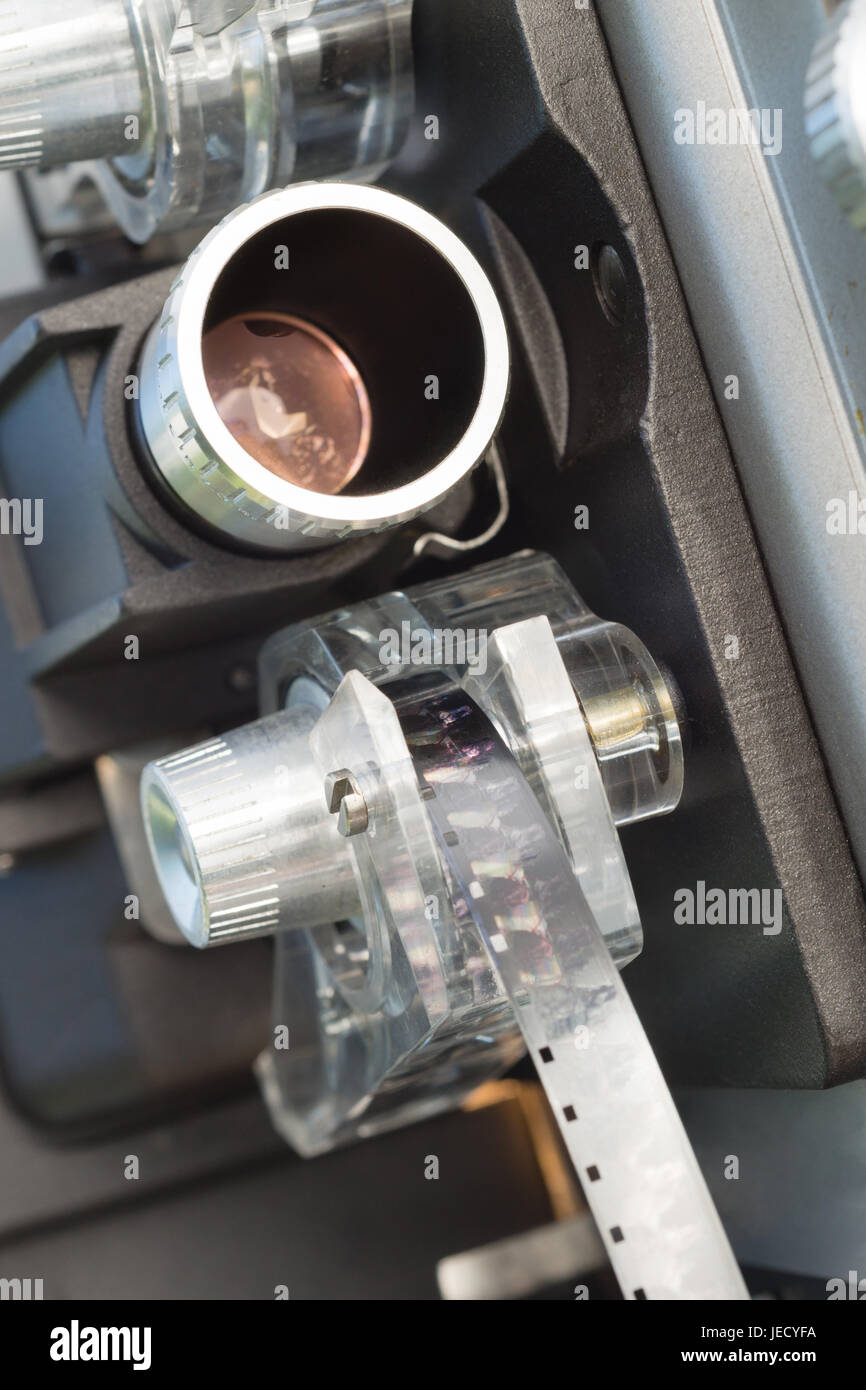 Filmstrip projector hi-res stock photography and images - Alamy