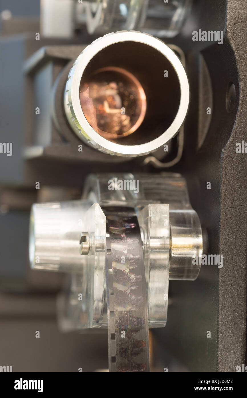 Filmstrip projector hi-res stock photography and images - Alamy
