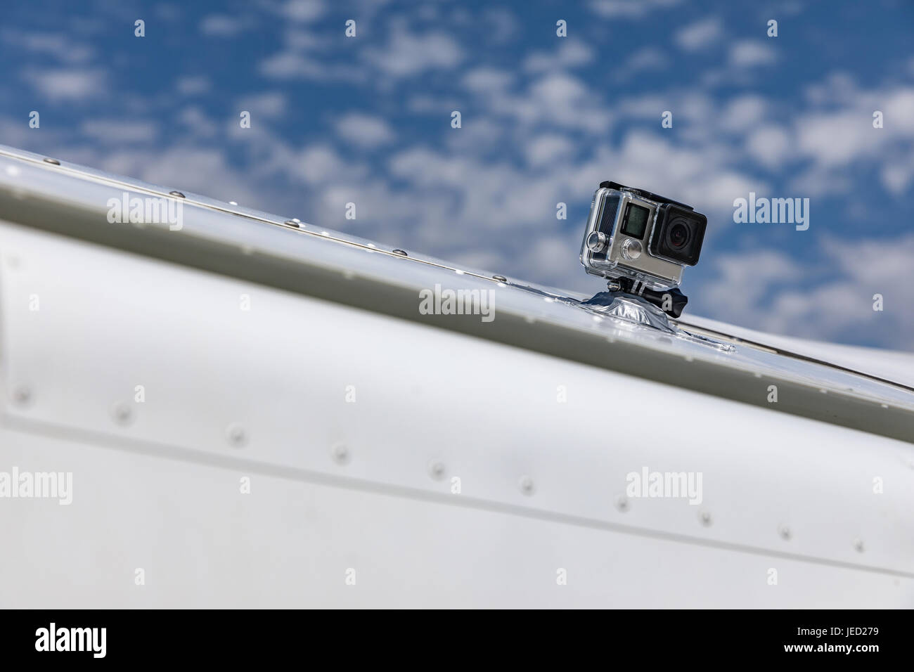 Sports action shot hi-res stock photography and images - Alamy